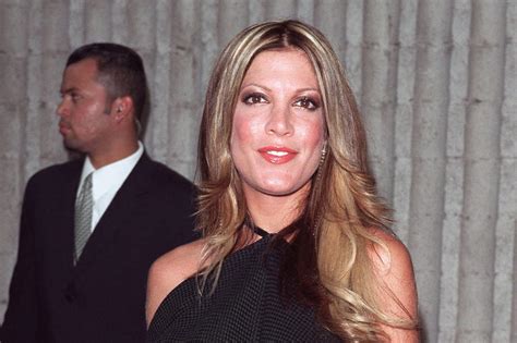 Tori Spelling à Lavant Première De Scary Movie 2 En 2001