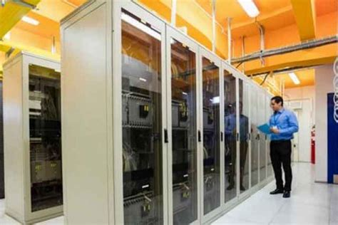 Langkah Memulai Penataan Rack Server Di Ruang Server Kaca Teknologi