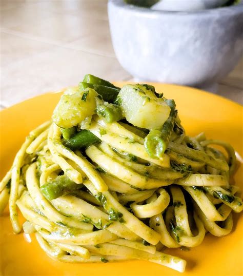 Trenette Al Pesto Authentic Italian Pesto Recipe Pasta Grammar