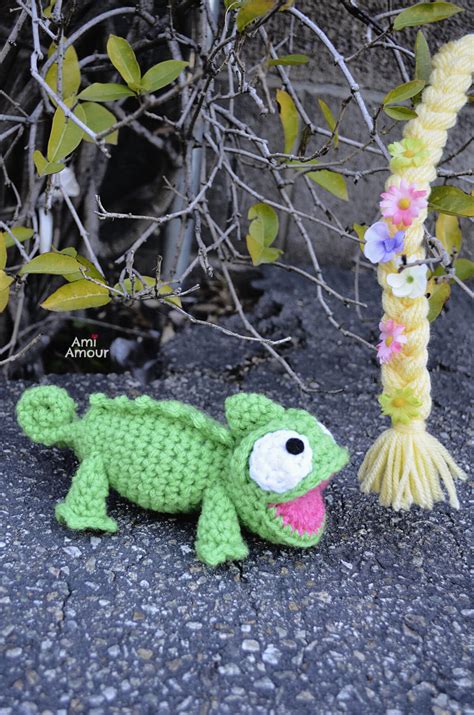 Pascal Tangled Crochet