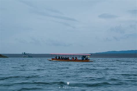 Readme Me ยืนงงในดงป่า Unseen เมืองรองนครนายก เส้นทางน้ำตกเขื่อนขุนด่านปราการชล