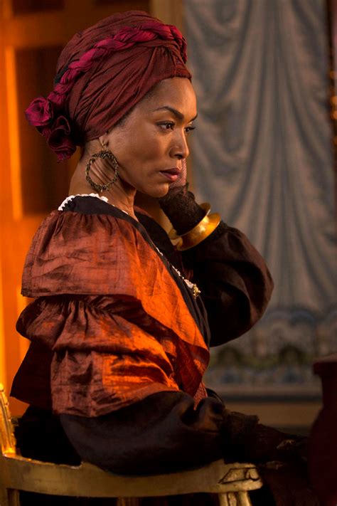 American Horror Story Interview Angela Bassett Talks Coven And Future