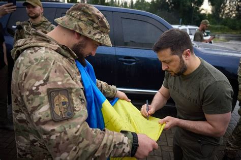 По всіх напрямках у наших воїнів було просування вперед — Зеленський