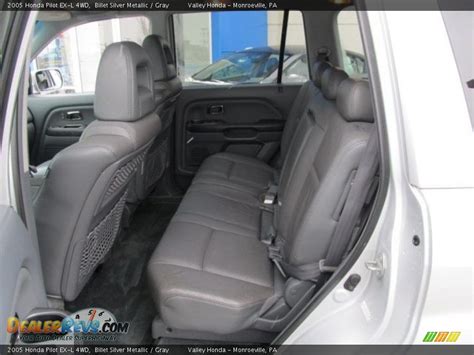 Gray Interior 2005 Honda Pilot Ex L 4wd Photo 12