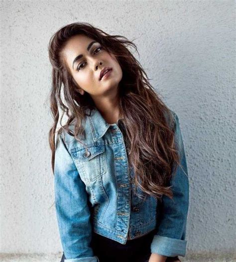 Shikha Sinha Personalized Video Shoutout Messages Tring India