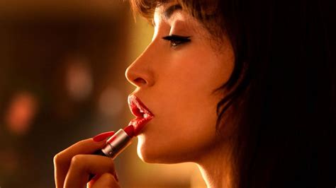 New Trailers For Selena And Midnight Sky In This Week S Screen Wonders