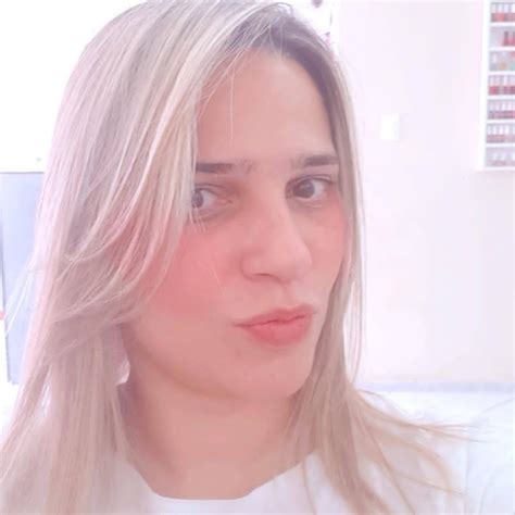 Clariana Medeiros Youtube