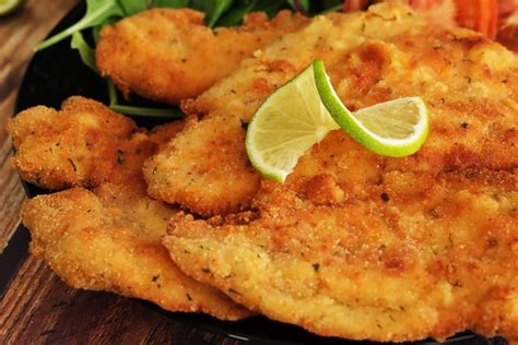 Milanesa De Pollo Crujiente Receta Fácil Y Deliciosa