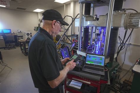 Force Calibration Services Laboratory Testing