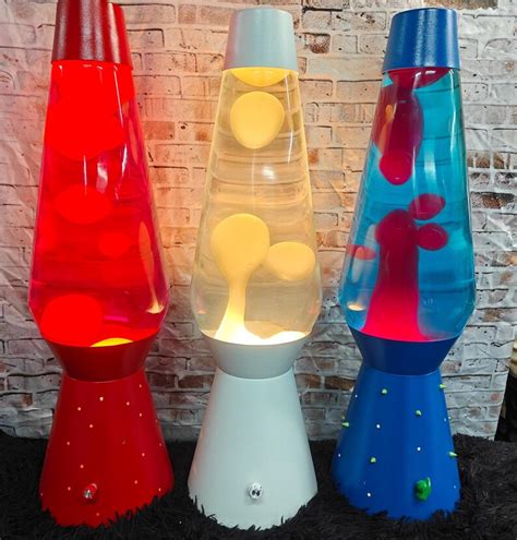 Rare Custom 27 Inch Grande Lava Lamp White Lava In Clear Master Fluid