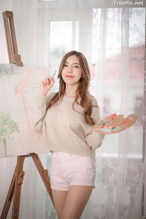 Thailand Model Champ Phawida 107 Pictures