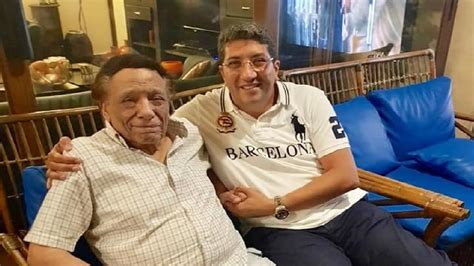 صورة لـ ” عادل إمام ” تثير الجدل حول صحته