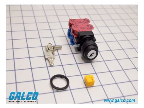 HW1K 2BF22 IDEC Selector Switches Non Illuminated