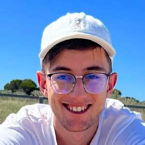 Waz Âge Famille Biographie Famous Birthdays