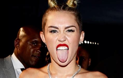 Miley Cyrus Tongue Irish Mirror Online