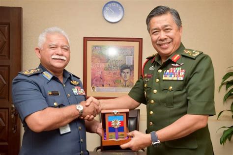Joint Force Commander Visits Chief Of Staff Maf Hq My Military Times