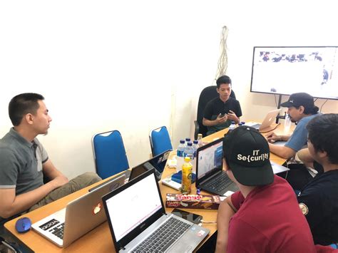 Download Materi Coding Talk 1 Ios Beginner Udacoding