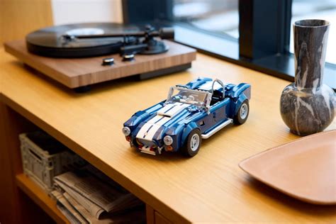 LEGO Icons Shelby Cobra S C Comes With A Tribute To The Infamous Shelby Bill Game