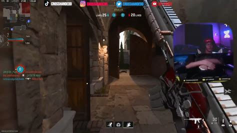 unstoppable🏆 playing crosshanded and pressing the triggers with my legs