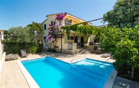 Holiday Home Trogir Vinisce Croatia In Trogir Vinisce Novasol