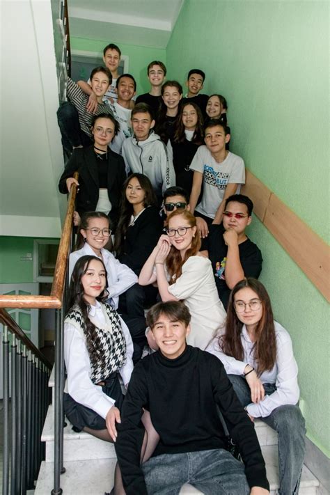 School Photoshoot школьная фотосессия Фотосессия Портретные позы выпускников Фотография