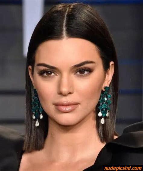 Kendall Jenner Nude Photos And Porn Scenes Nudepicshd