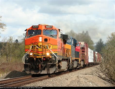 BNSF 4307
