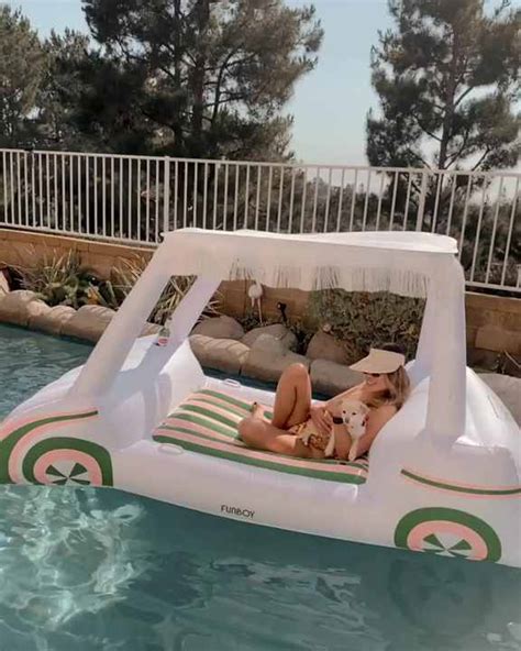 Splash Runner Motorized Pool Lounger Poolcandy