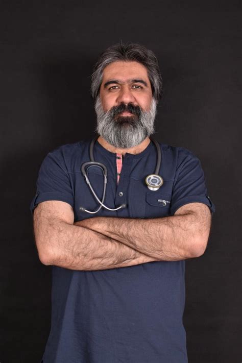 علیرضا یارقلی طب سنتی طب ایرانی دکتر طب سنتی
