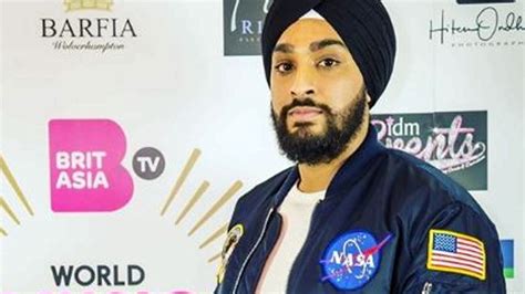 Taxi Scandal ‘cross Border Cabbie Jailed For Sex Assault