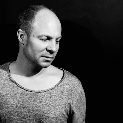 When We Dip When We Dip Gorge Delivers Stellar Remix On Monday Social Music