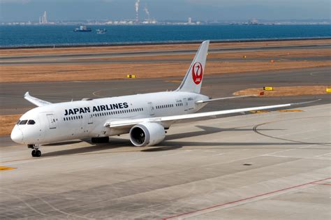 Airline Eliminates Sex Specific Greetings To Passengers Why It Matters