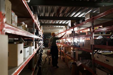 What Is The Best Distribution Center For Your Business