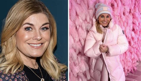 Se Bilderna Nu Visar Pernilla Wahlgren Upp Sitt Färdiga Lyxhus