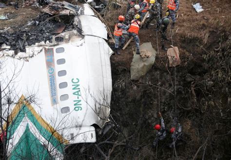 네팔 추락 여객기 한국인 사망자 1명 신원 확인 아시아경제