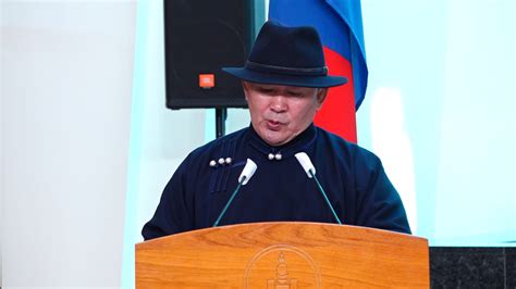 Монгол Улсын Ерөнхийлөгч Х Баттулга “Монголын Ардчилсан холбоо” төрийн бус байгууллагыг Монгол