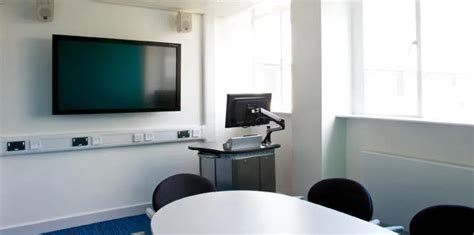 Standard Classrooms Wec Kings College London