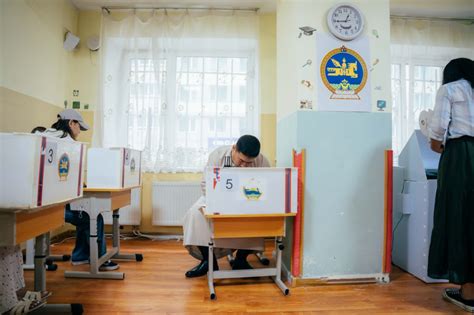 Л Оюун Эрдэнэ Энэ удаагийн сонгууль өнгөрсөн 30 жилийн түүхийн дүгнэлт байгаасай