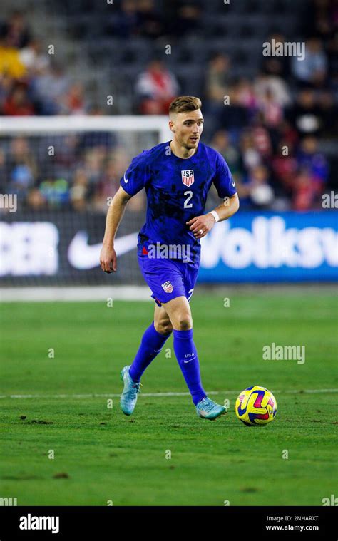 Los Angeles Ca January 25 Usa Defender Julian Gressel 2 During The Friendly Soccer Match