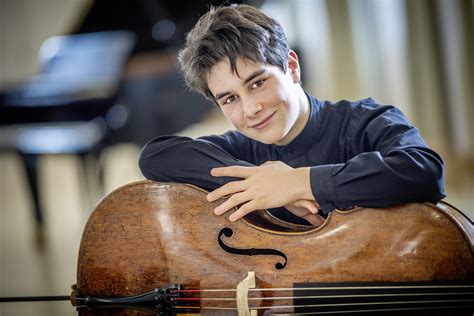 Media Aleksander Simic