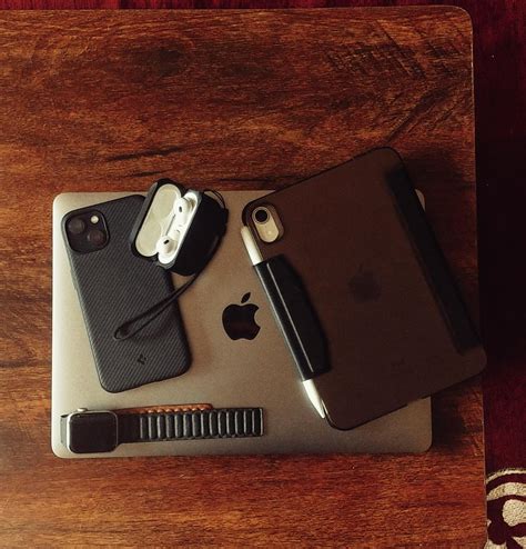 In Purchasing A Macbook Air Vs A Macbook Pro What Considerations Are Usually Made Like Why