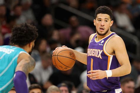 Devin Booker returns from hamstring injury after seven games on the sideline
