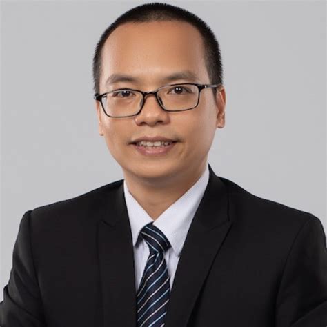 Quang Duong Linkedin