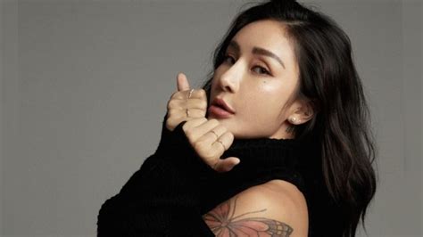 Video Syur Rapper Taiwan Nana Liang Dengan King Kong Beredar Saya