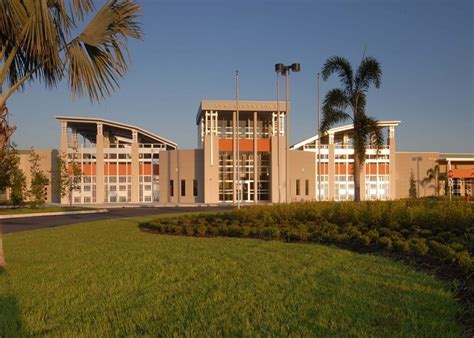Srednje šole V Tujini Florida Palm Bay Heritage High School Združene Države Amerike