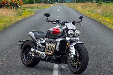 Ridden Triumph Rocket 3 Supersizes Your Ride Driven Car Guide