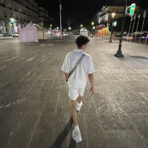 ‎لمين‎ Mohamoud • Threads Say More