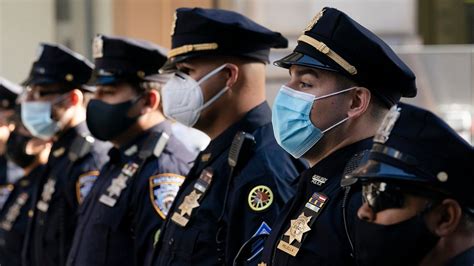Nypd Ends Prolonged Street Stops To Check For Warrants After Lawsuit