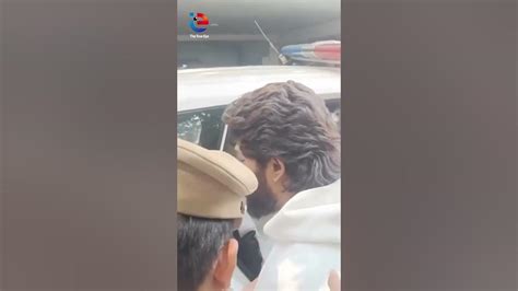 പുഷ്പ 2 സ്പെഷ്യൽ ഷോയ്ക്കിടെ യുവതി മരിച്ച സംഭവത്തിൽ നടൻ അല്ലു അർജു