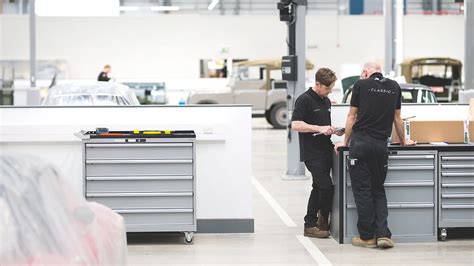GENUINE PARTS | Land Rover Ireland
